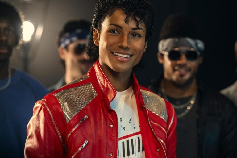 Film Biopik Michael Jackson Siap Tayang 2026, Dibintangi oleh Jaafar ...