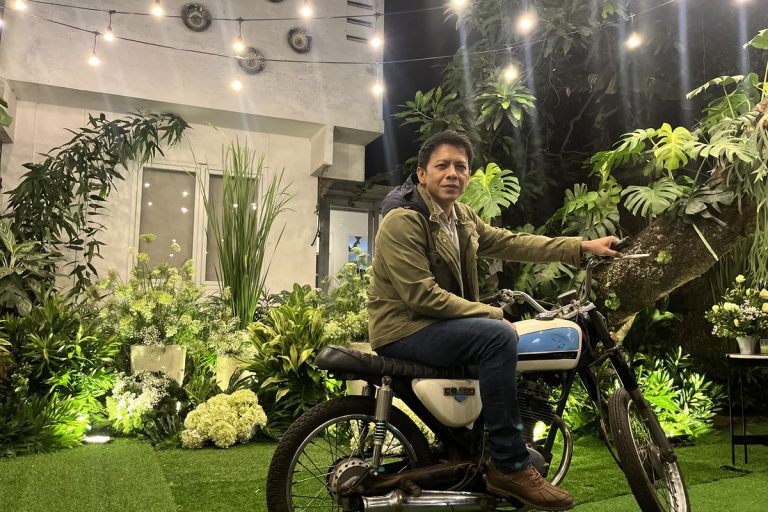 Ariel NOAH Resmi Jadi Pemeran Dilan di Dua Film Baru: Dilan ITB 1997 ...